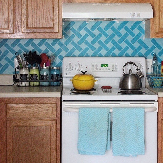 Cross-Hatch Vinyl "Tile" Backsplash! - The Homes I Have Made