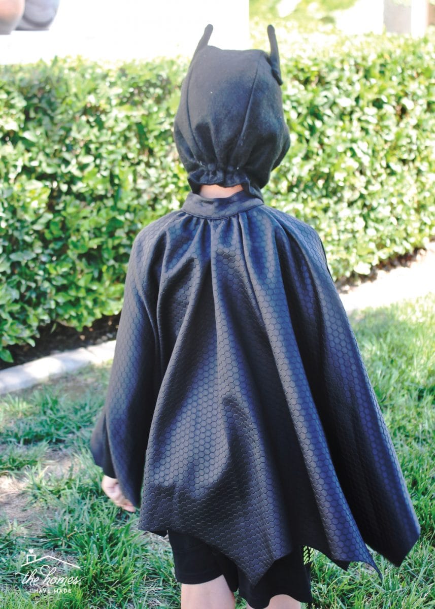 20-Minute Super Cape Tutorial - The Homes I Have Made