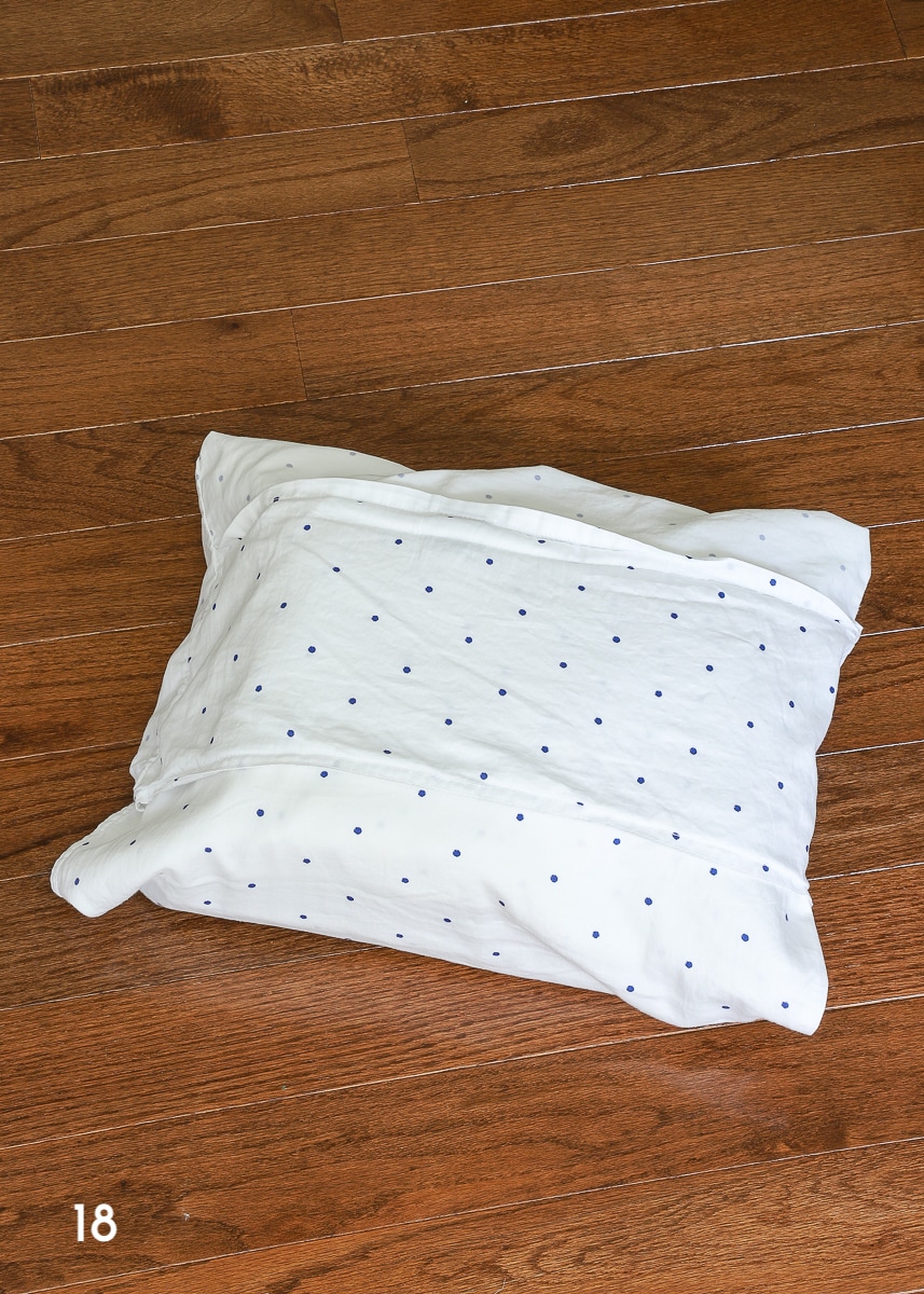 How to Fold Sheets (So They Stack Nicely!) - The Homes I Have Made