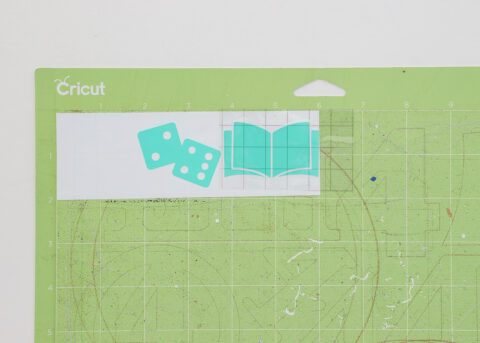 How to Make Vinyl Labels with a Cricut | A Comprehensive Guide