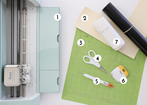 How to Make Vinyl Labels with a Cricut | A Comprehensive Guide