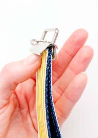 Easy DIY Ribbon Key Fobs | A Simple 10-Minute Project!