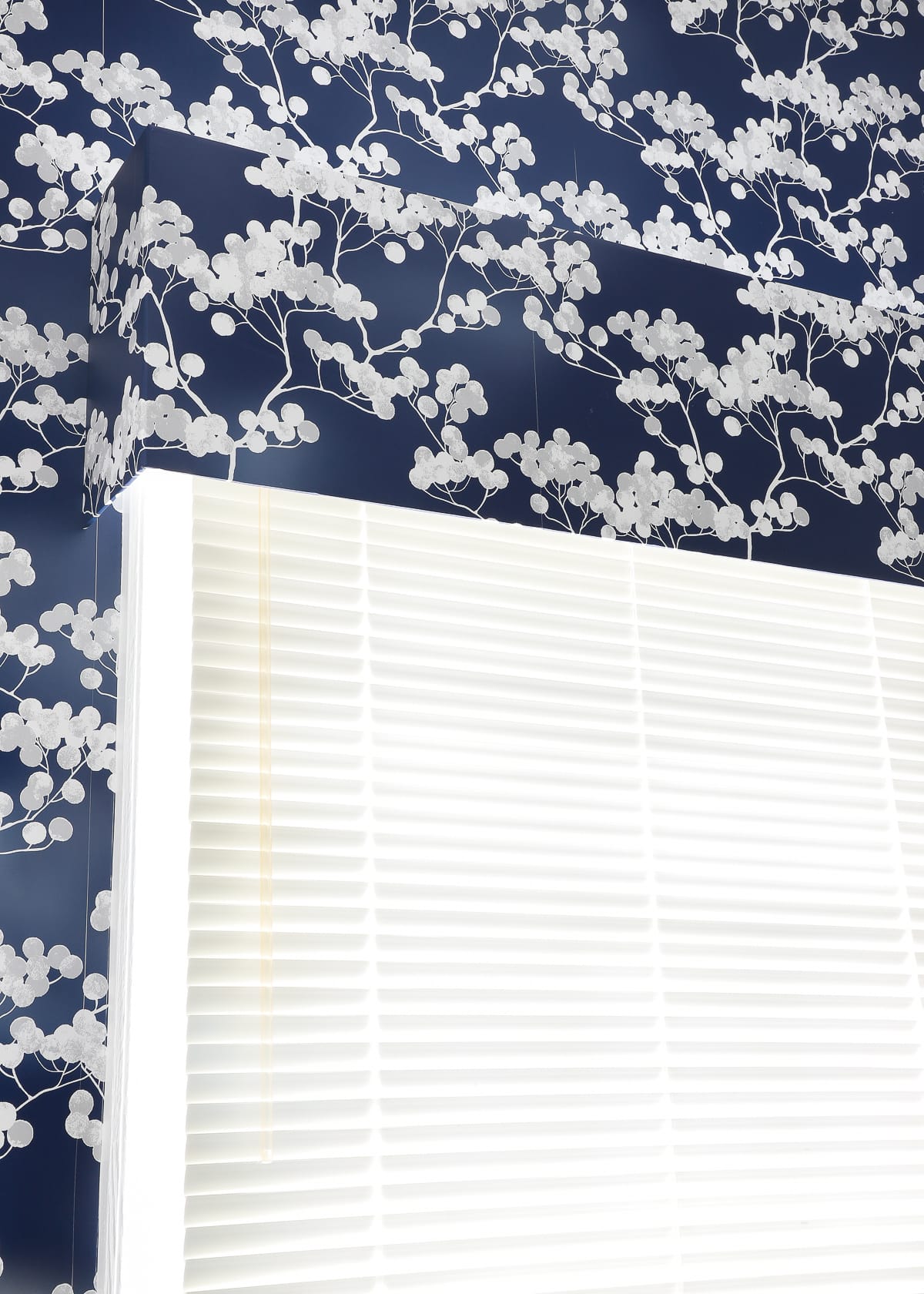 How to Make a Window Valance with Foam Board & Wallpaper