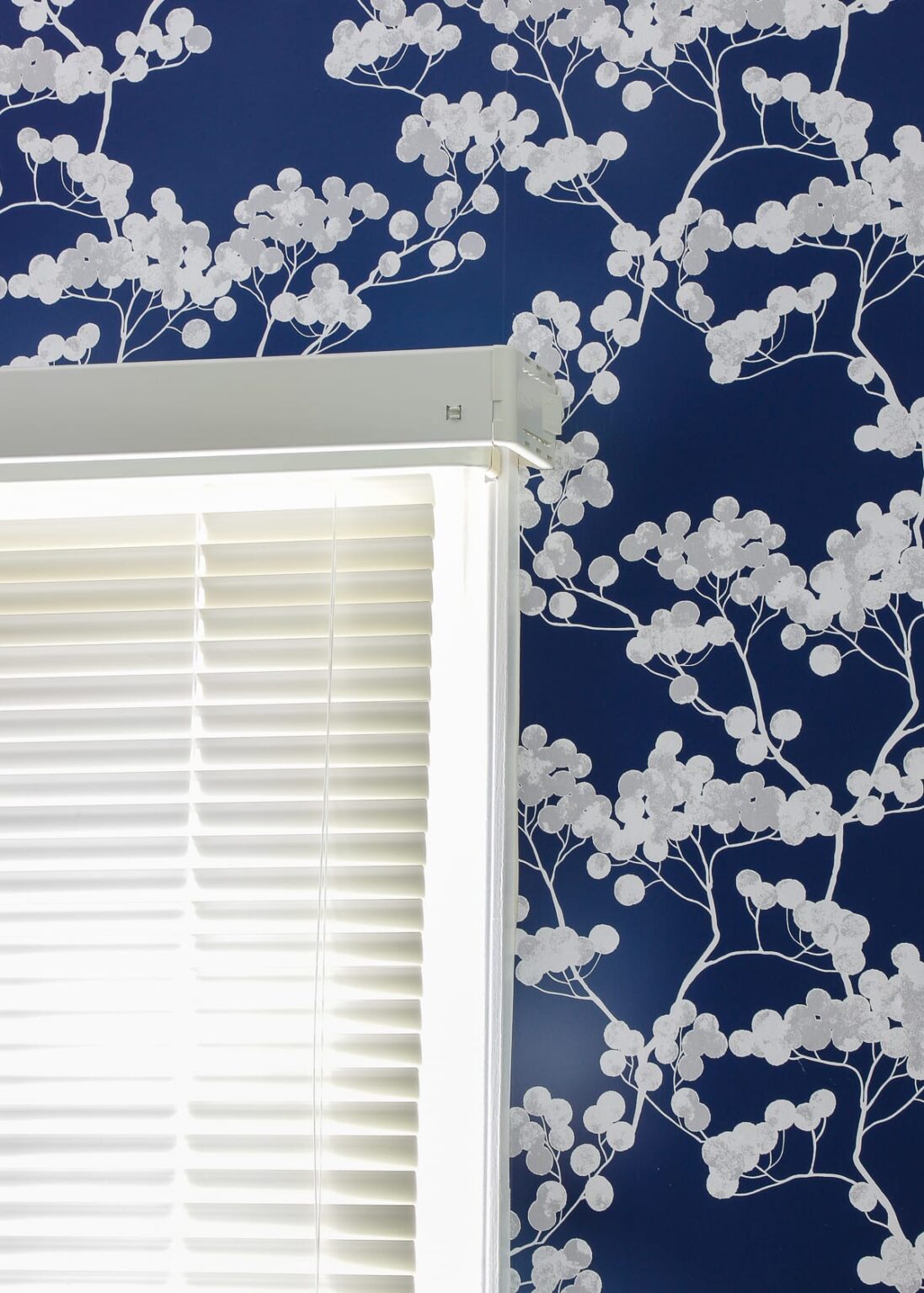 How to Make a Window Valance with Foam Board & Wallpaper