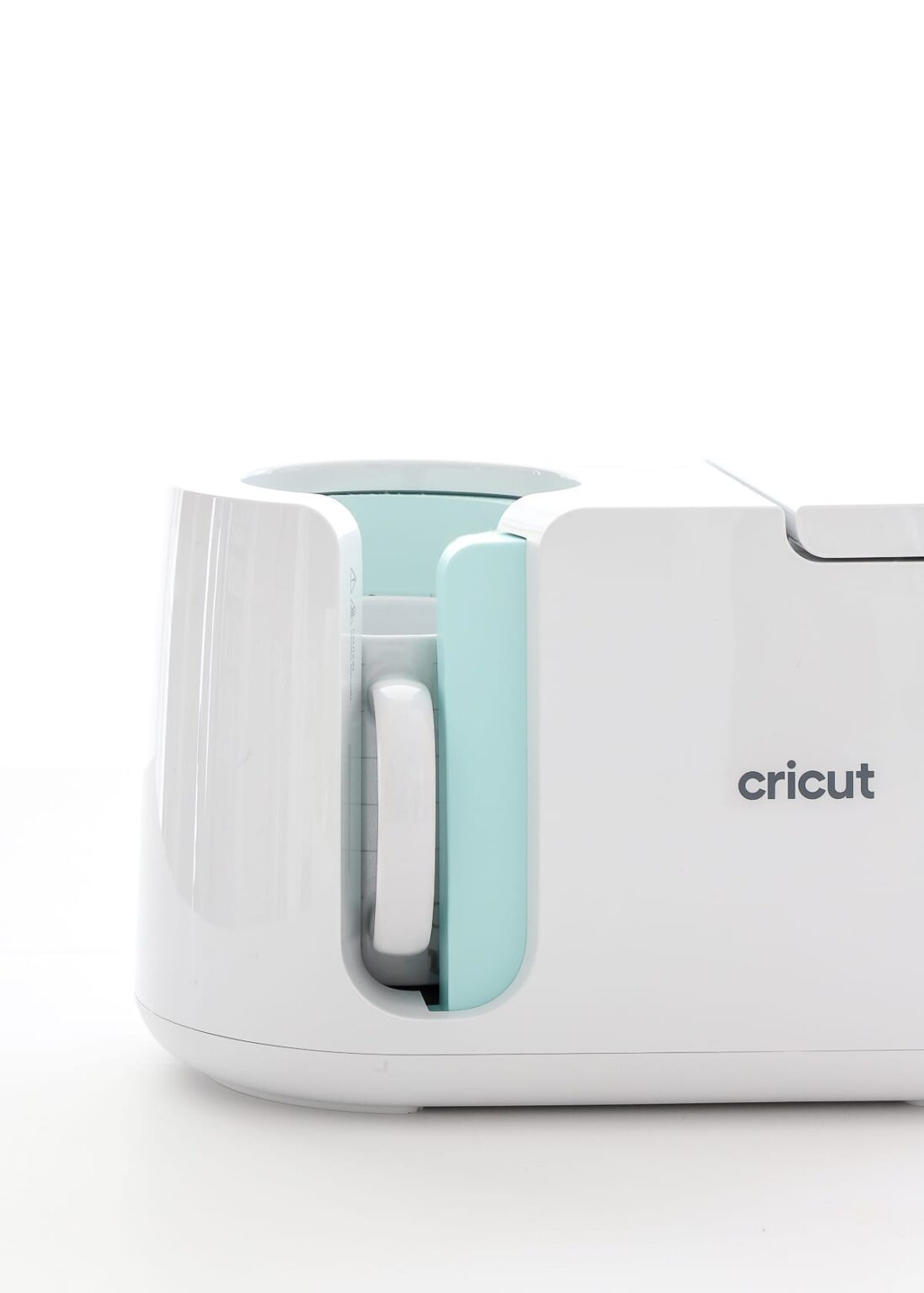 DIY Split Monogram Mugs with Cricut Mug Press