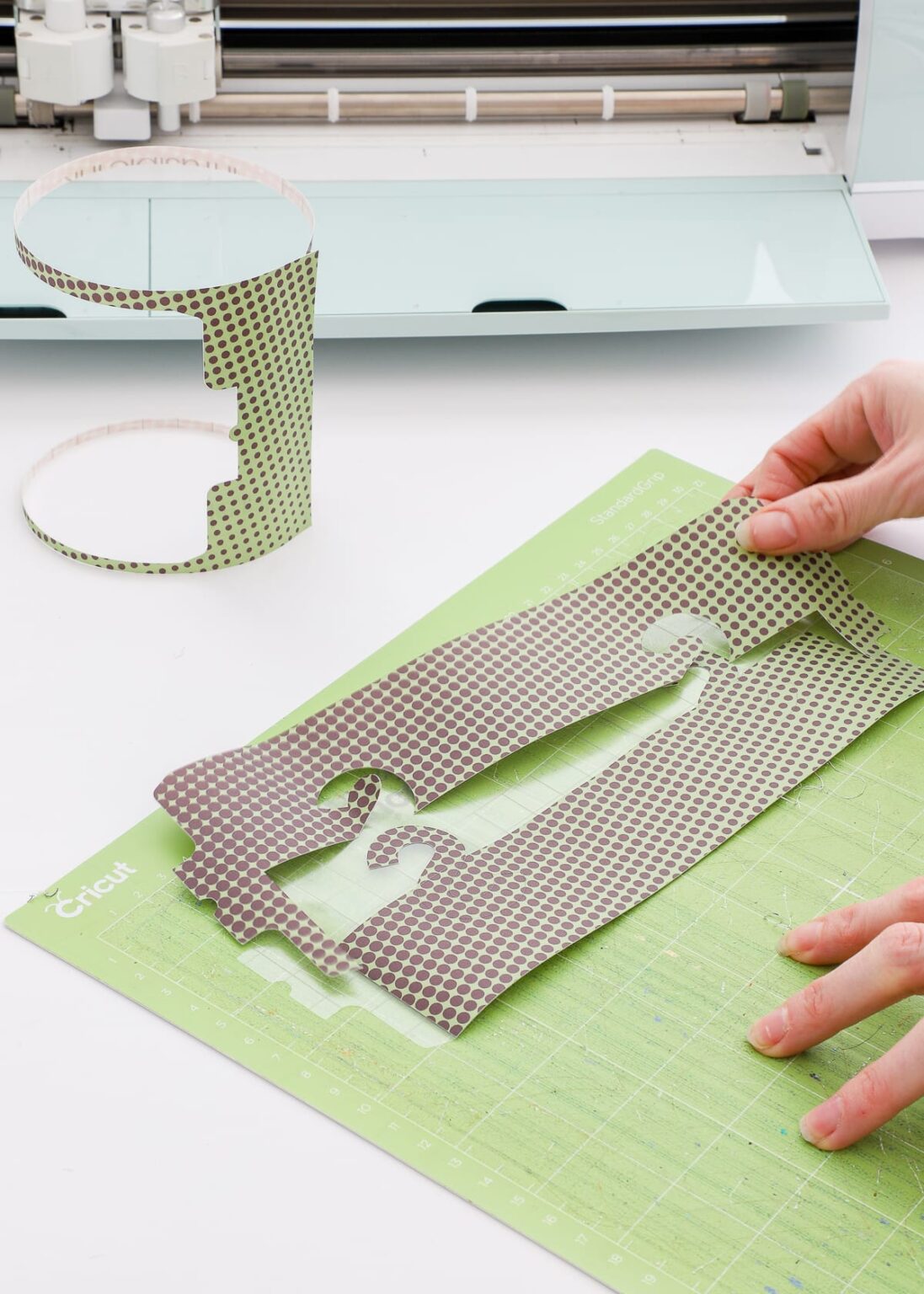 DIY Split Monogram Mugs with Cricut Mug Press