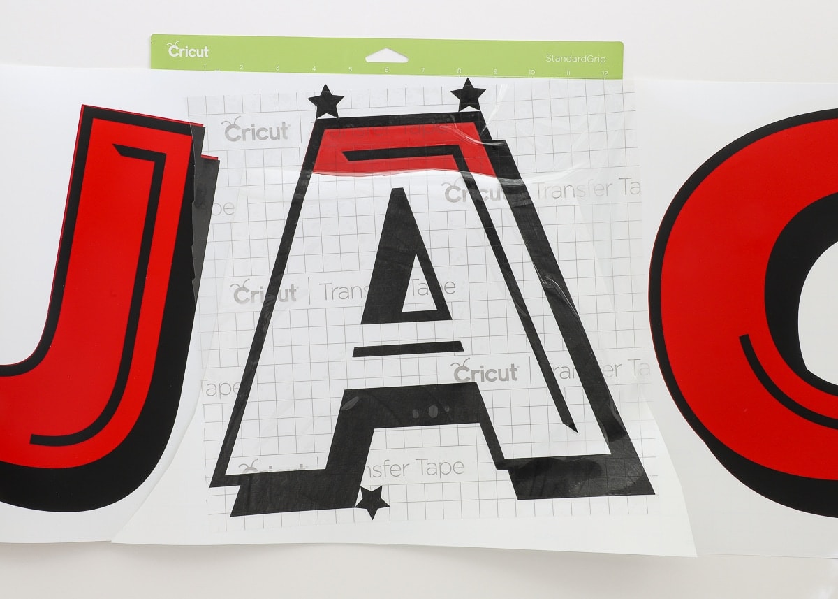 How to Layer Vinyl on Cricut Projects | 4 Easy Methods - The Homes I ...