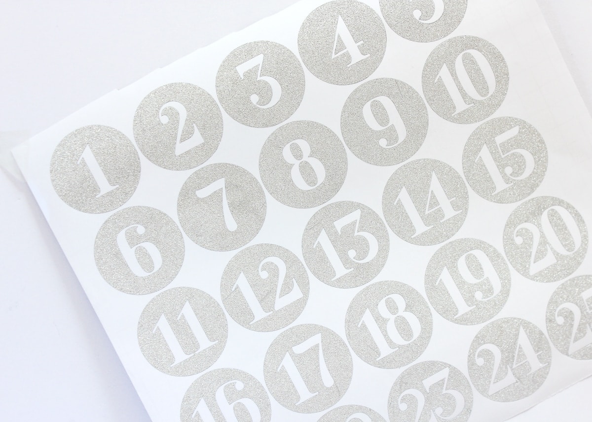 DIY Christmas Countdown Chain With a Cricut - The Homes I Have Made