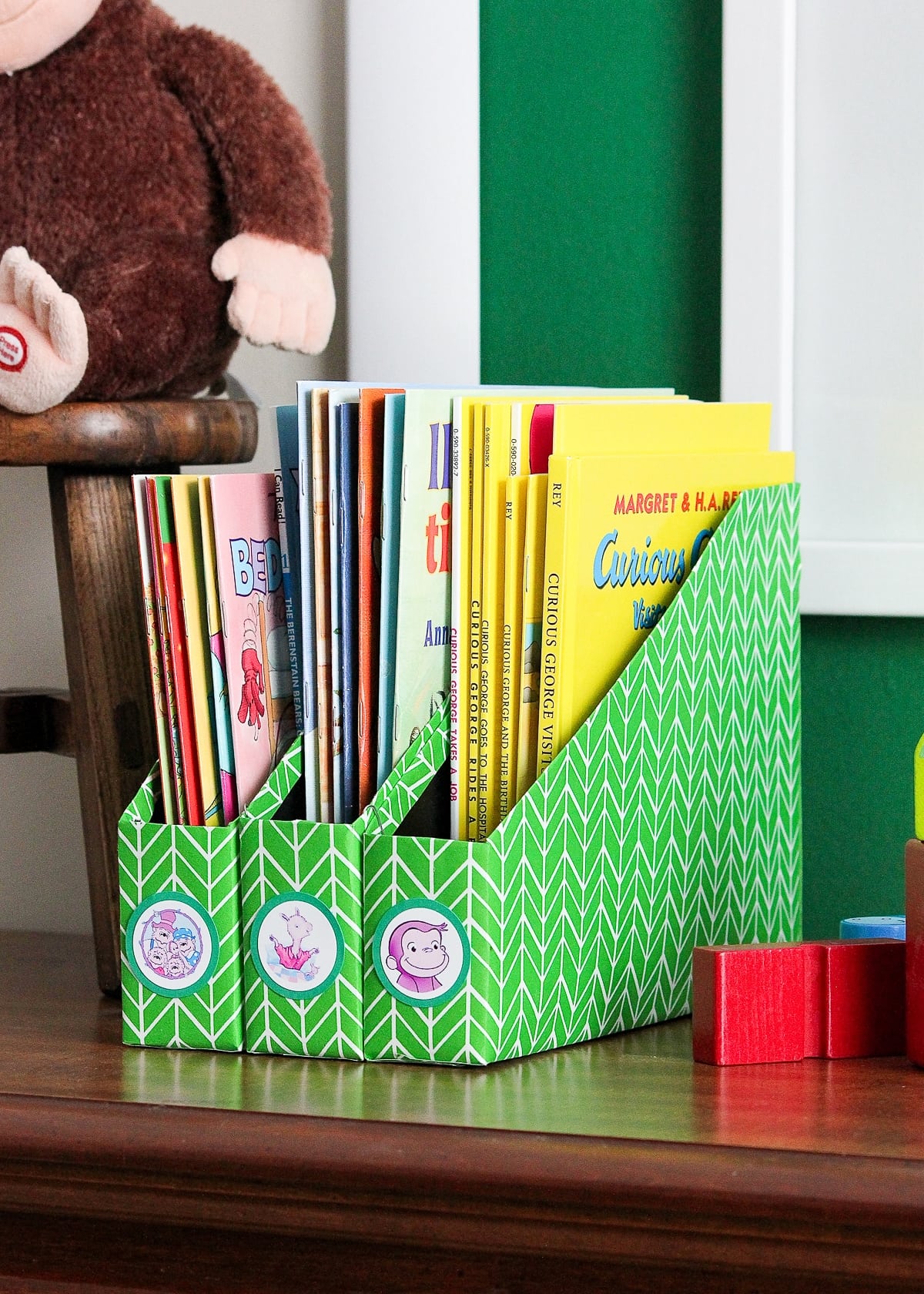 20+ Creative Ways to Organize with Cardboard All Over the Home