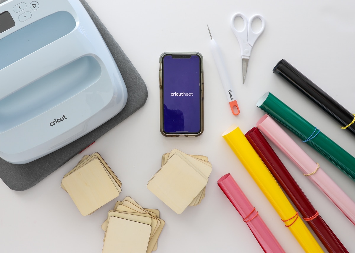 DIY Memory Game with a Cricut - The Homes I Have Made