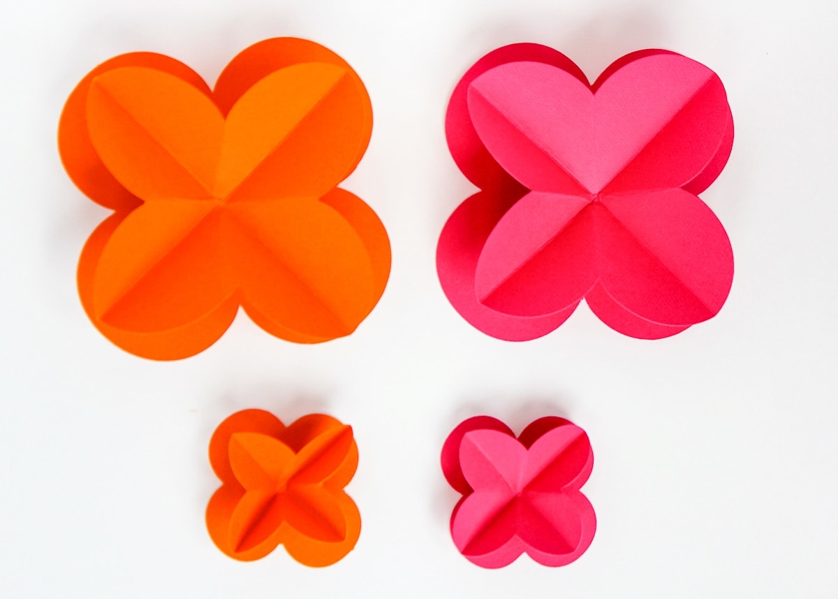Easy 3D Paper Flowers | With & Without a Cricut! - The Homes I Have Made