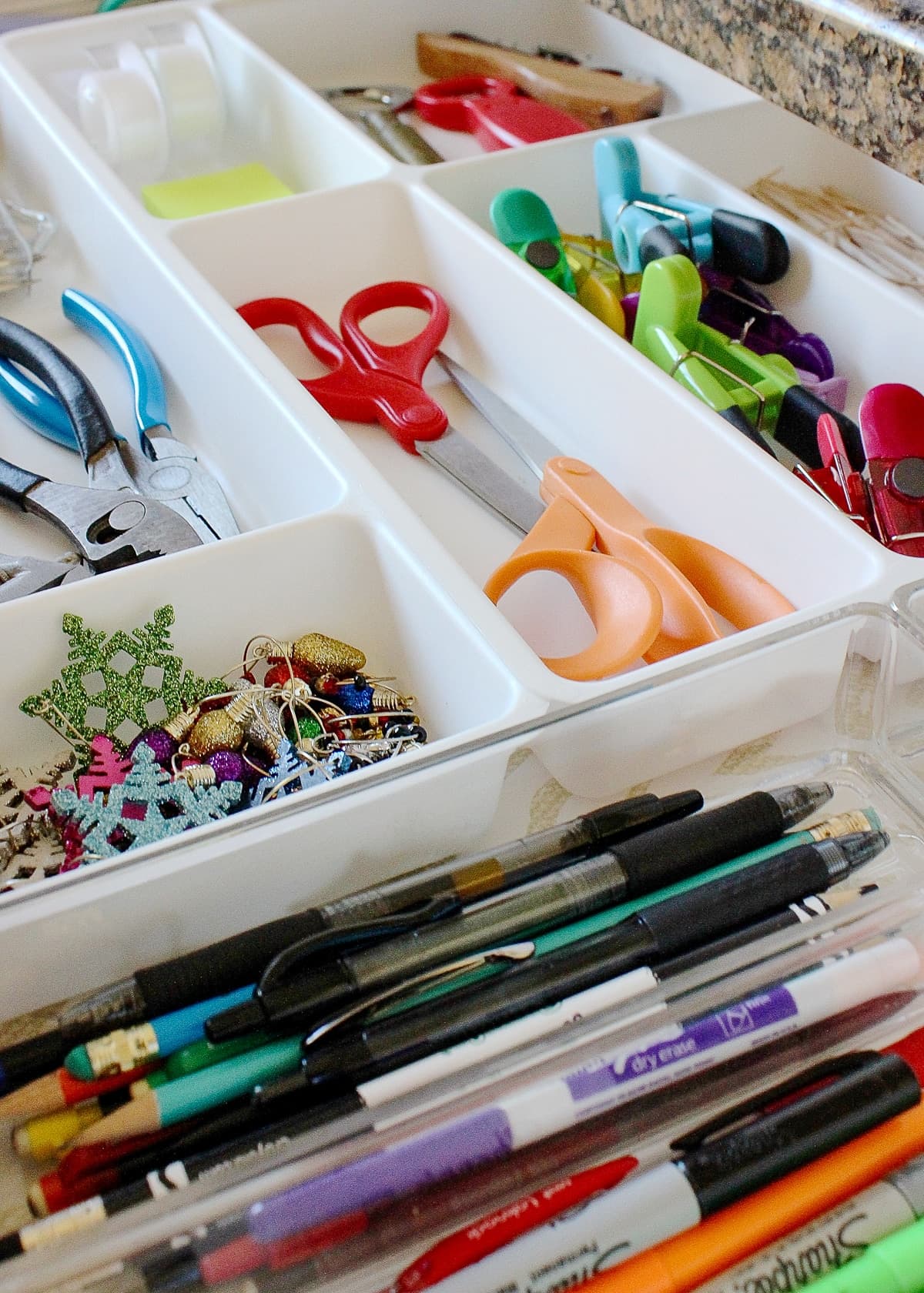 My Top 10 Tips for Organizing Your Kitchen Drawers - The Homes I Have Made