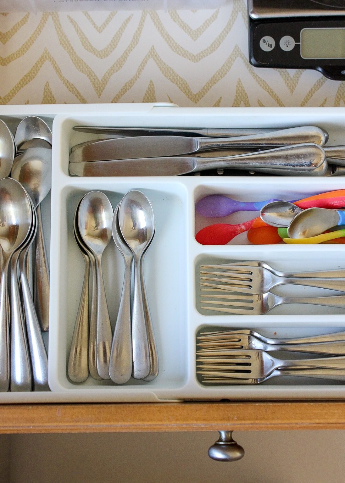 My Top 10 Tips for Organizing Your Kitchen Drawers - The Homes I Have Made