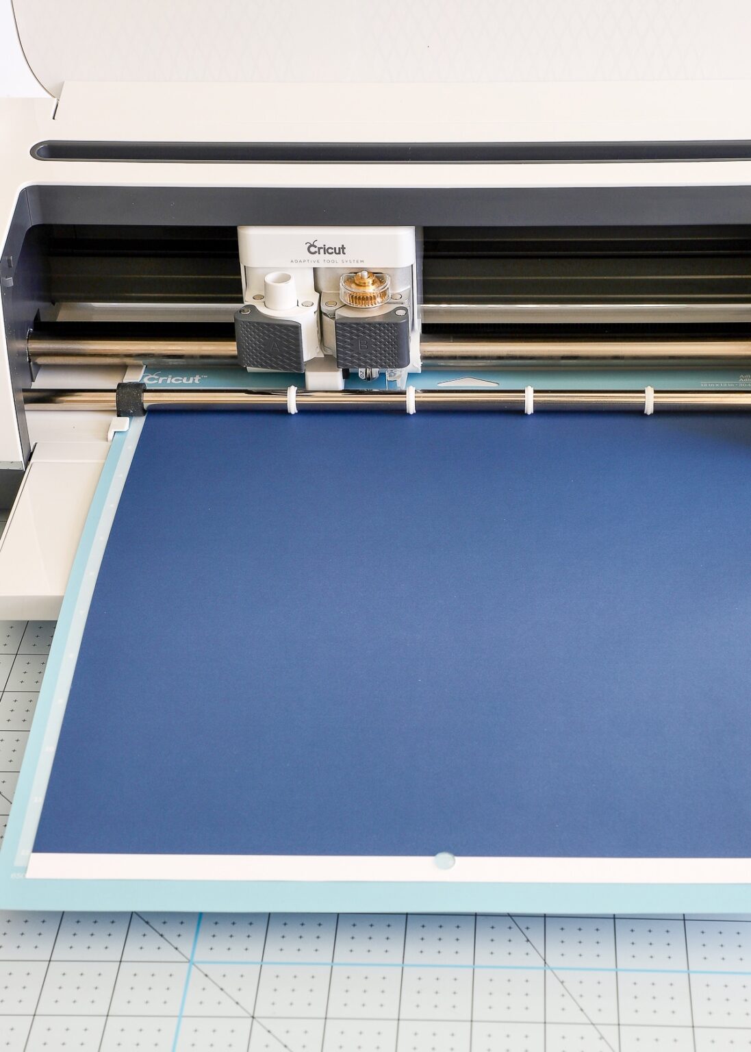 How to Make DIY Binder Dividers on a Cricut Machine - The Homes I Have Made