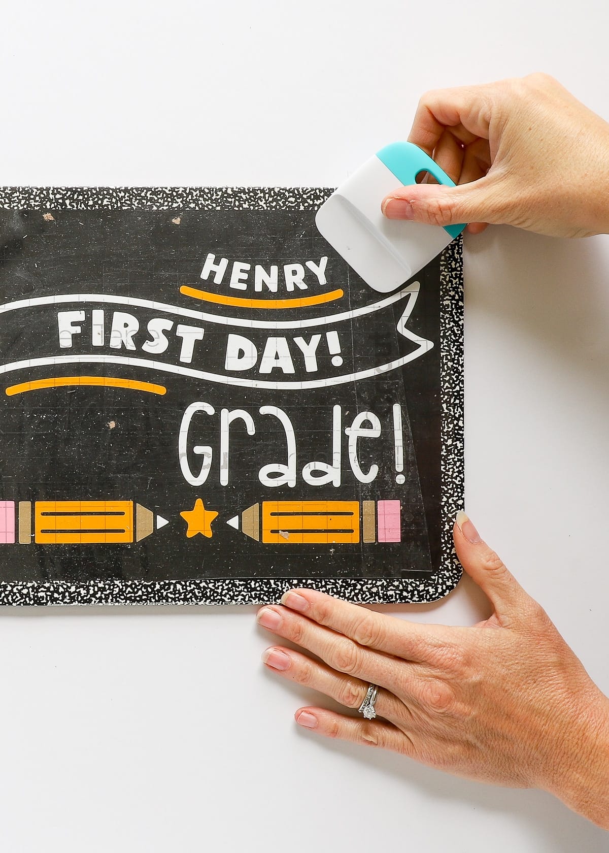 (Changeable!) DIY First Day of School Sign with a Cricut - The Homes I ...