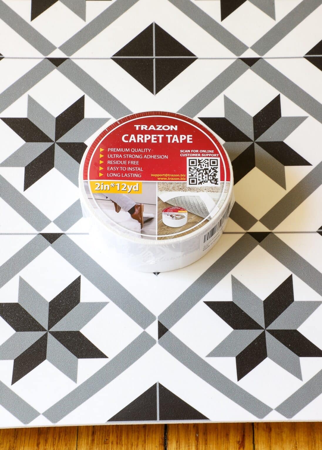 How to Cover Ugly Rental Bathroom Floors with a Vinyl Mat - The Homes I ...