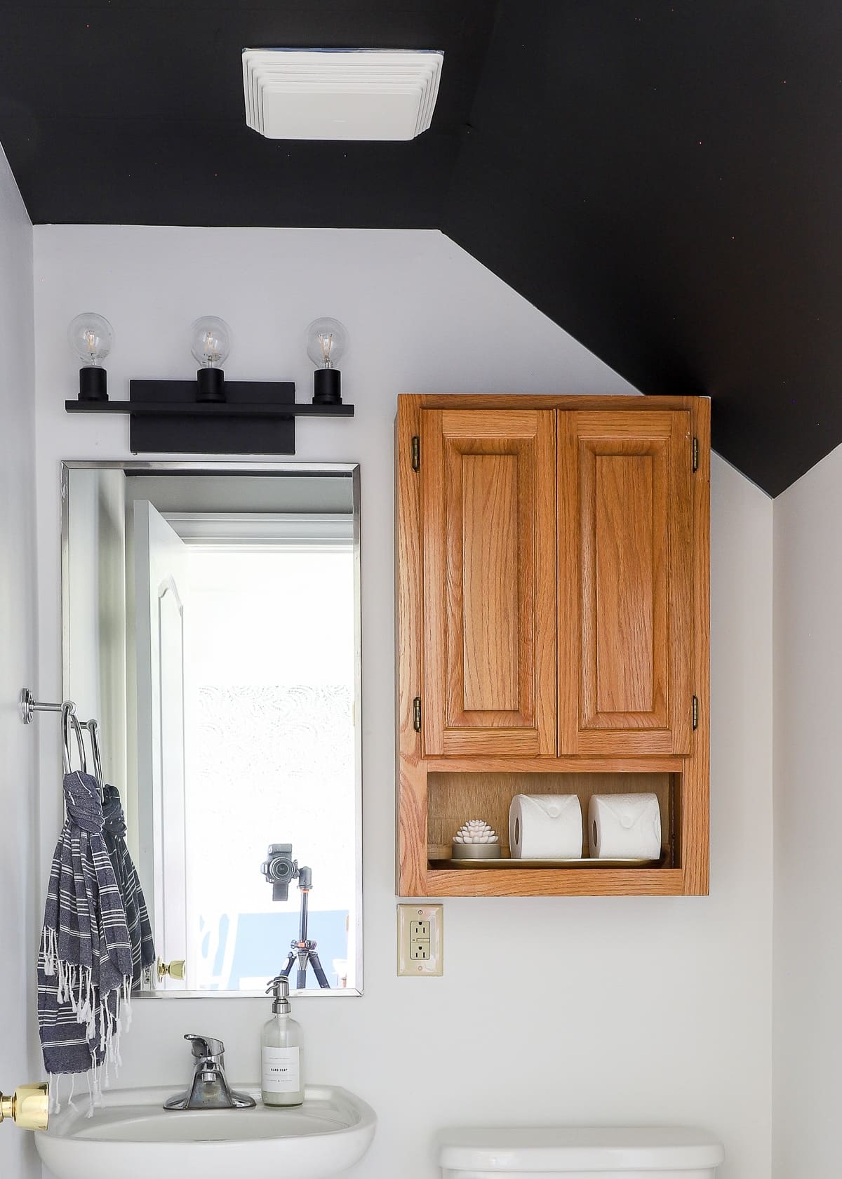 Solid Wallpaper | What It Is + Ideas for Using It - The Homes I Have Made