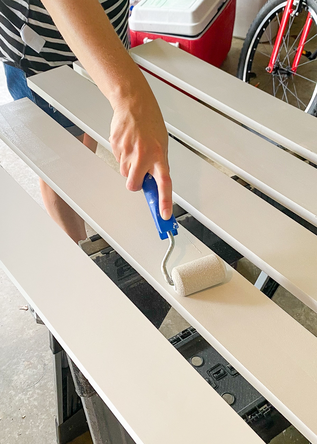 Easy DIY Board & Batten Accent Wall (Even Renters Can Do) - The Homes I ...