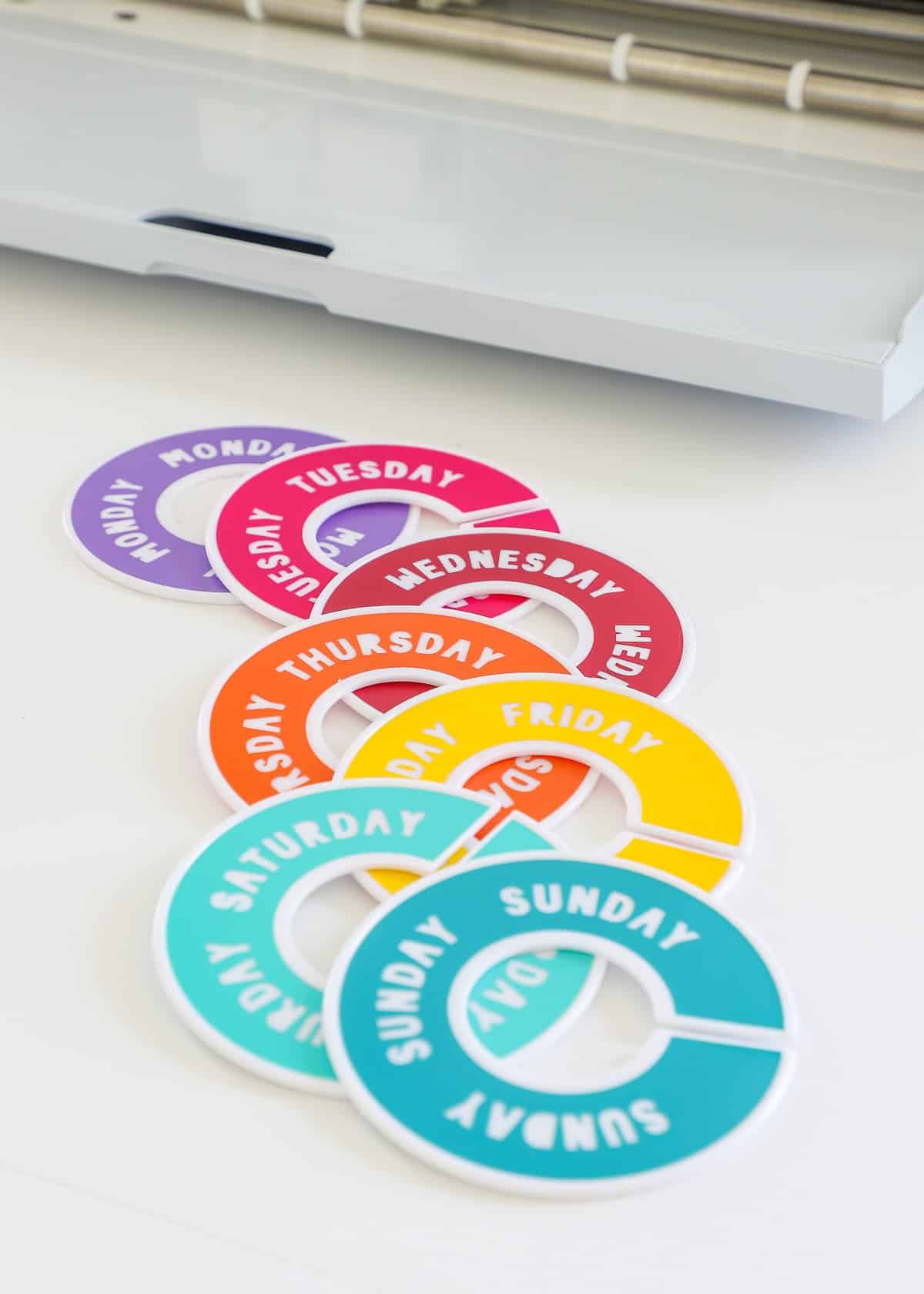 How to Cut Multiple Colors on a Single Cricut Mat - The Homes I Have Made