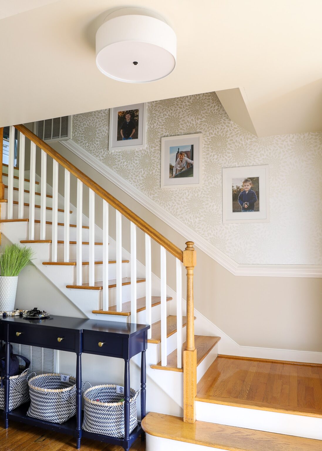 What You Need To Know About Changing Light Fixtures In Your Rental ...