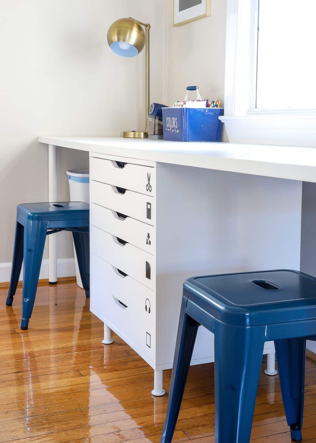 How to Set Up a Kids Art Station | 10 Essentials to Include - The Homes ...