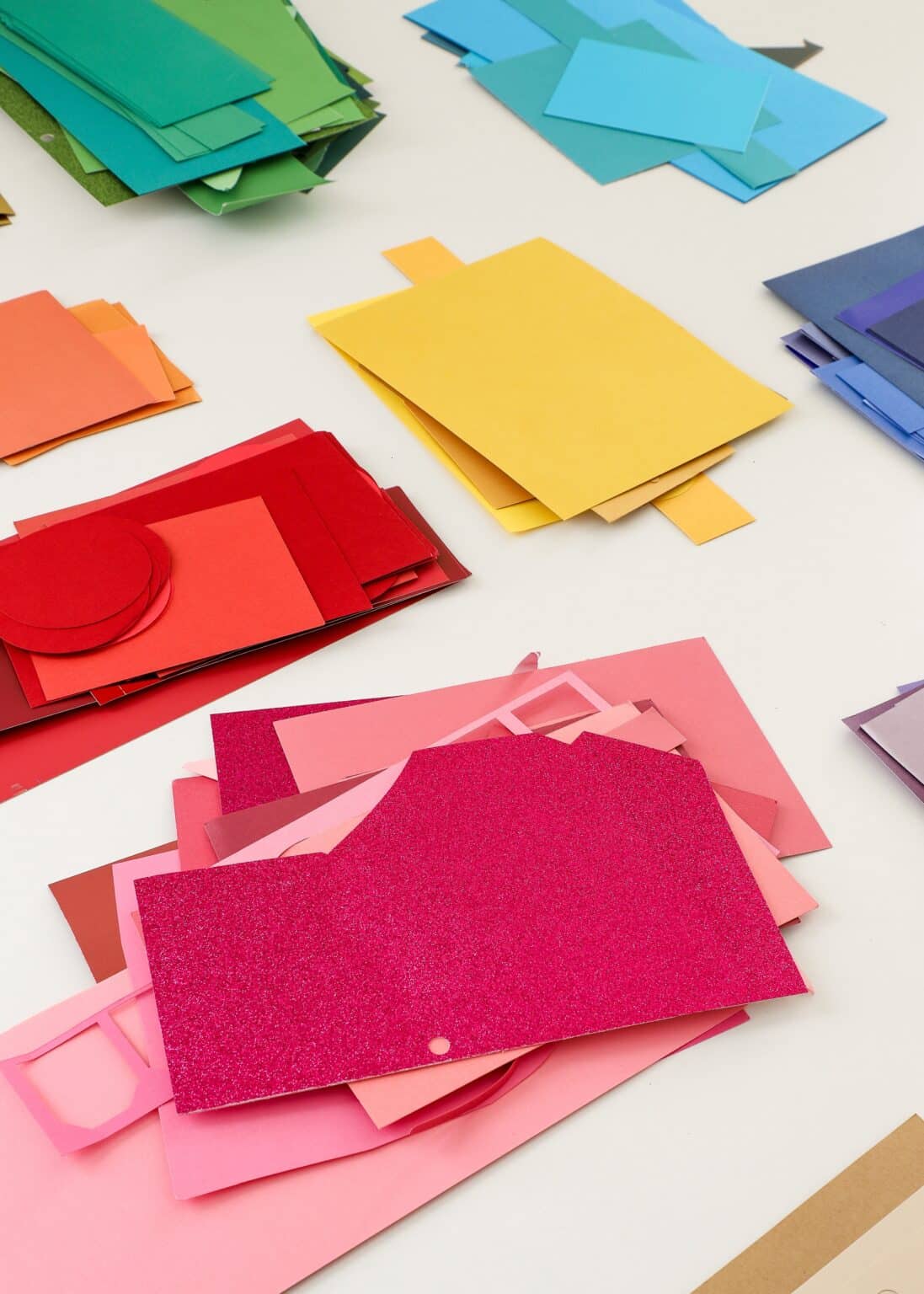 How to (Affordably) Store Craft Paper on IKEA Kallax Shelves - The ...