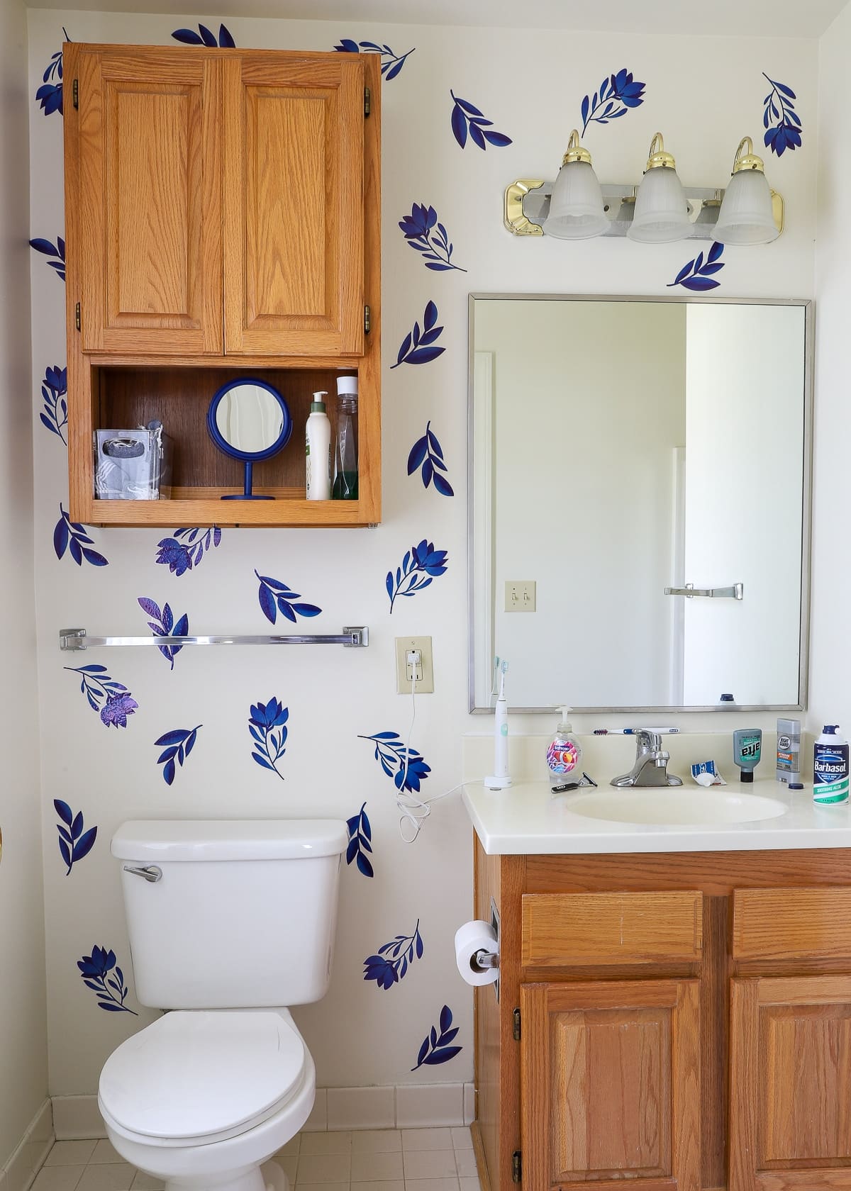 Instantly Decorate Your (Rental) Bathroom with Wall Decals - The Homes ...