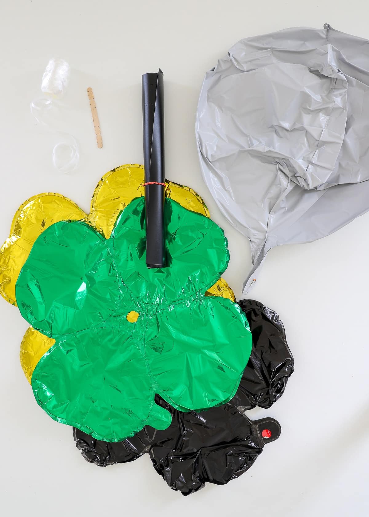 (Easy!) DIY Bingo Table Centerpieces - The Homes I Have Made