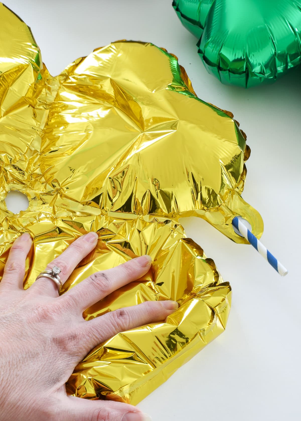 How to Deflate Mylar Balloons | Step-By-Step - The Homes I Have Made