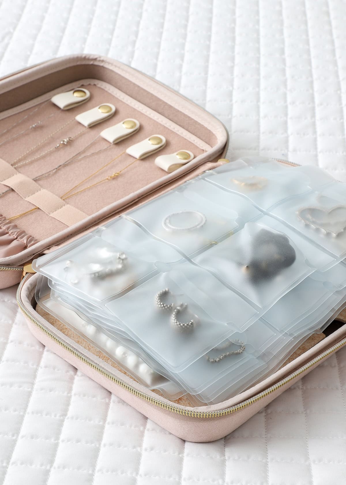 The Easiest Way to Pack Jewelry For Moving - The Homes I Have Made